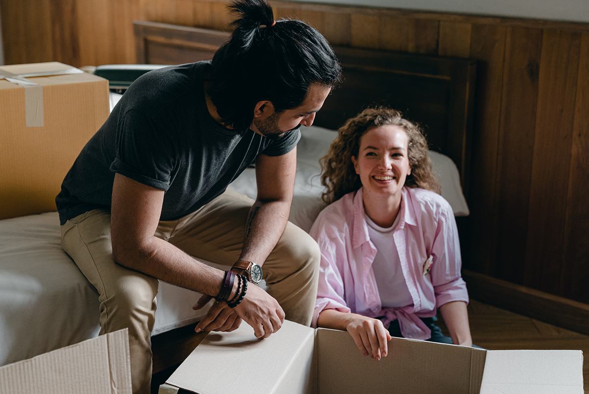 The Impact of On-The-Box Branding and Advertising on Customer ...